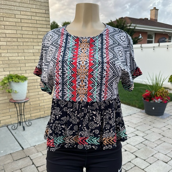 Altar'd State | Tops | Altard State Womens Short Sleeve Embroidered ...